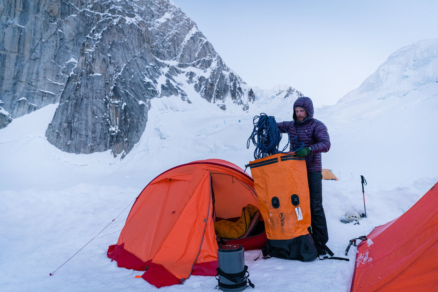 Pro Dry Pack - Waterproof Portage Backpack | SealLine – Cascade Designs